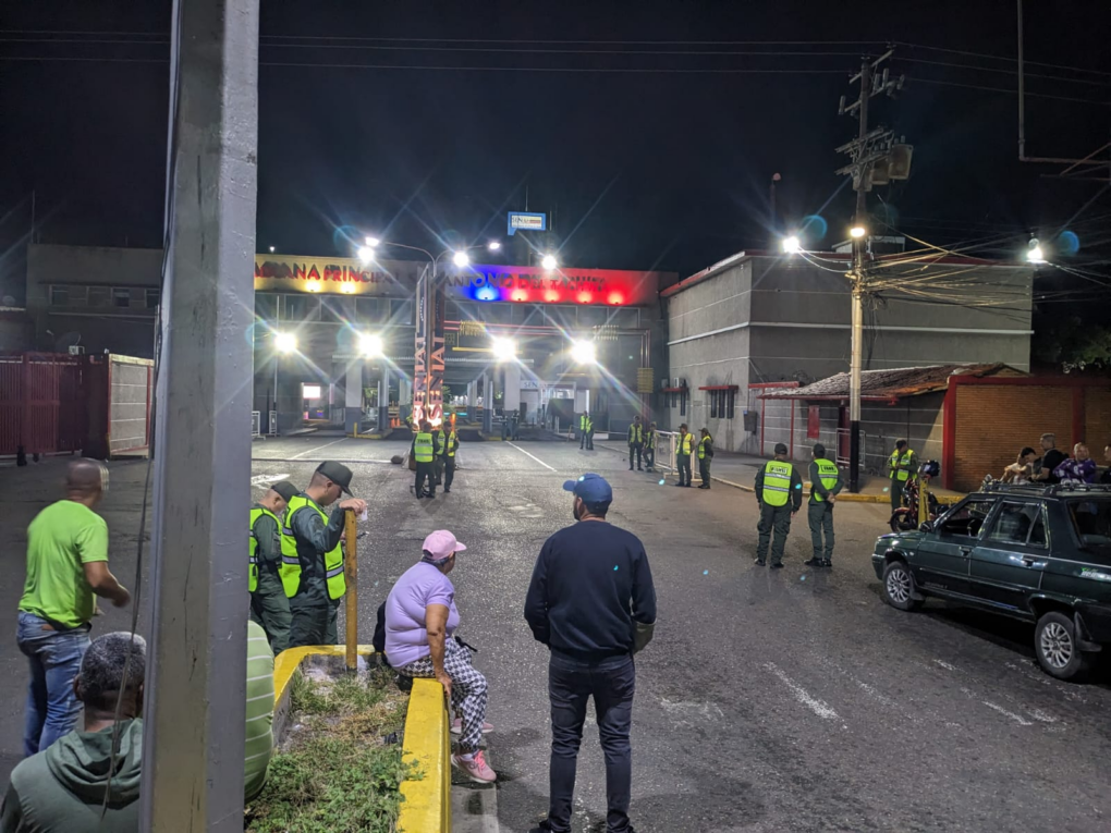 Abierta la frontera – Diario La Nación