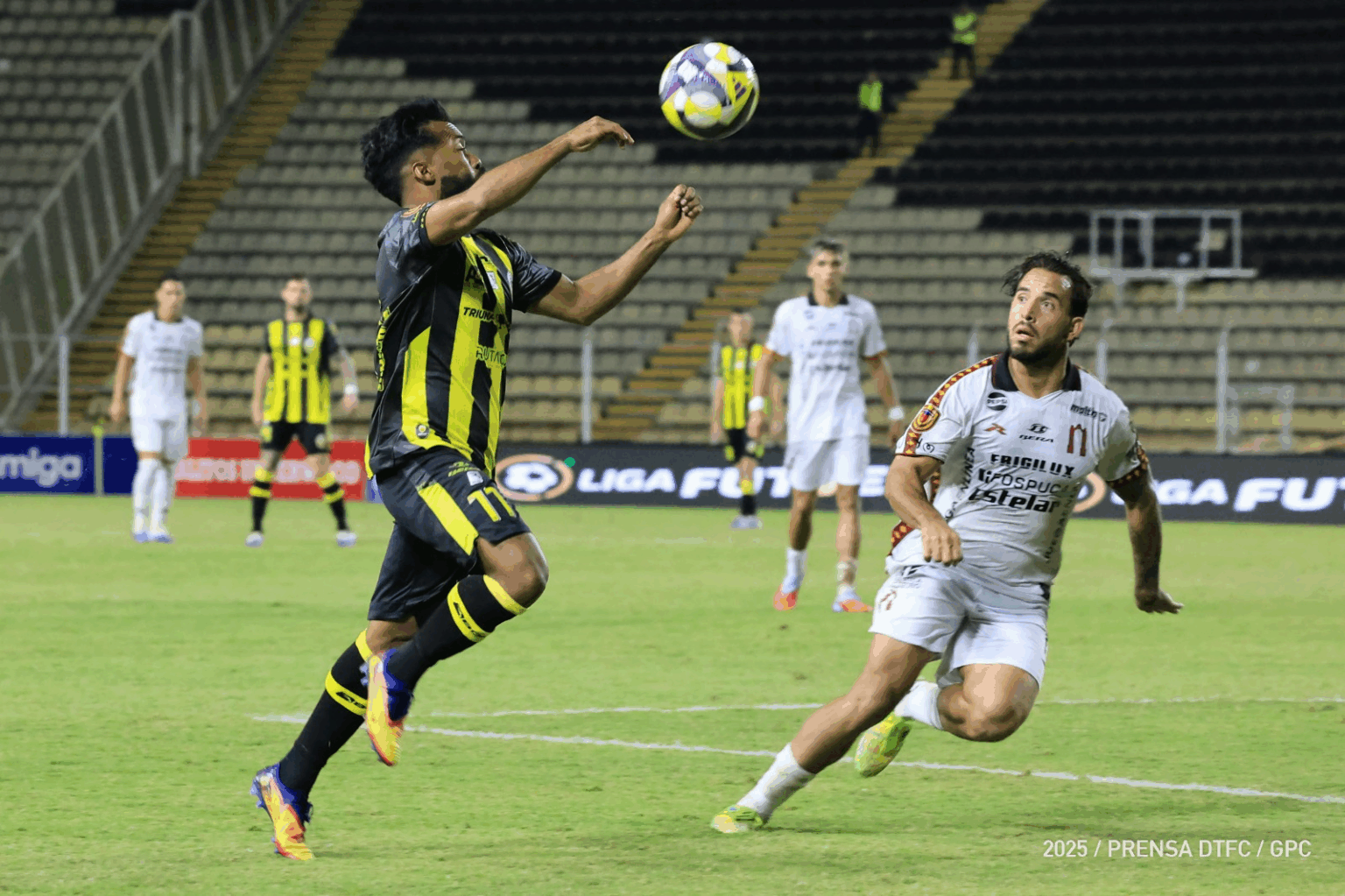 Goleada del aurinegro ante Carabobo en el cierre del Clausura – Diario ...